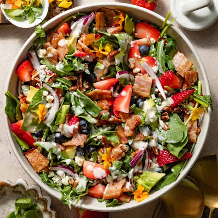The BEST House Salad (Quick and Easy) - Britney Breaks Bread
