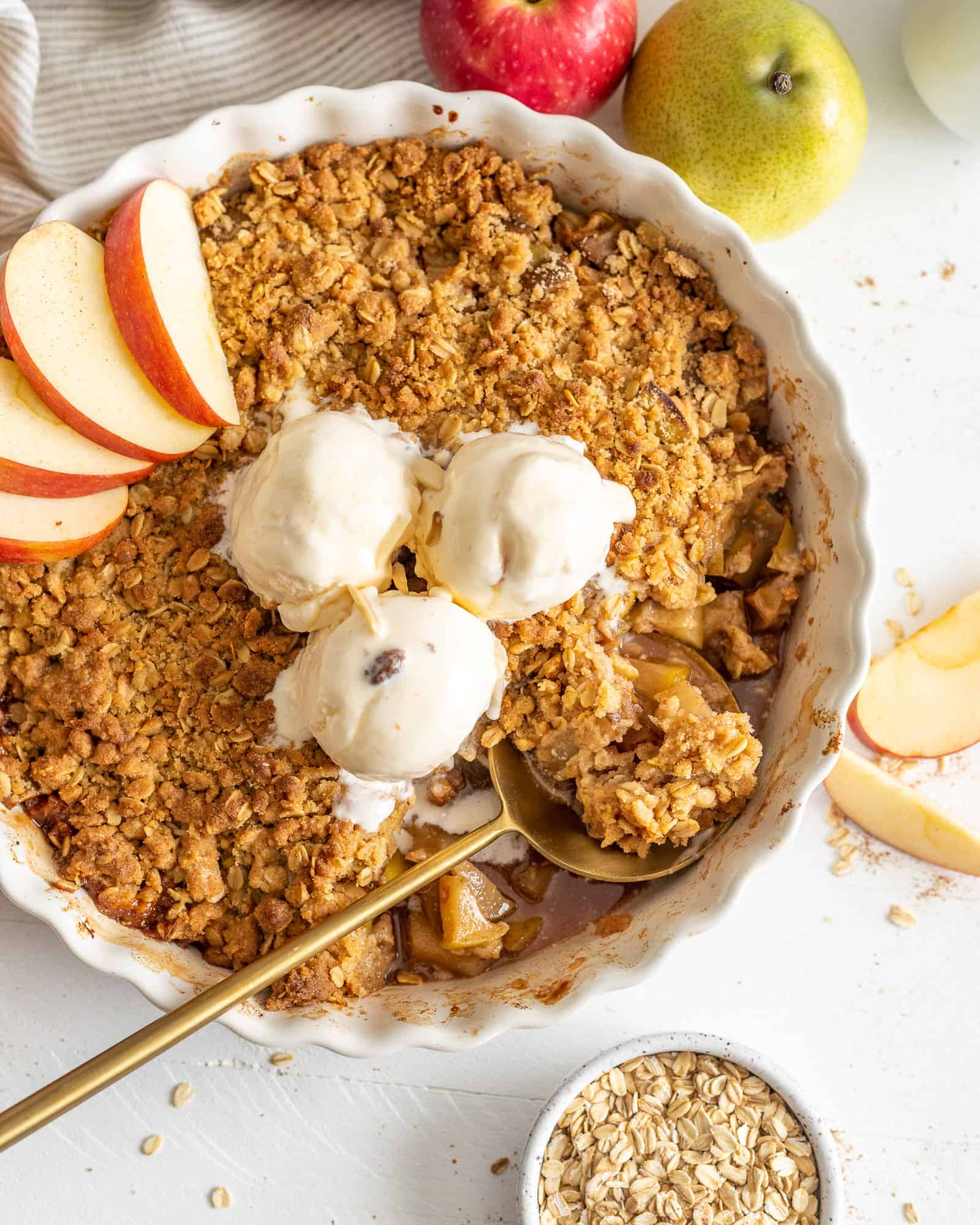Cinnamon Pear Apple Crisp - Britney Breaks Bread