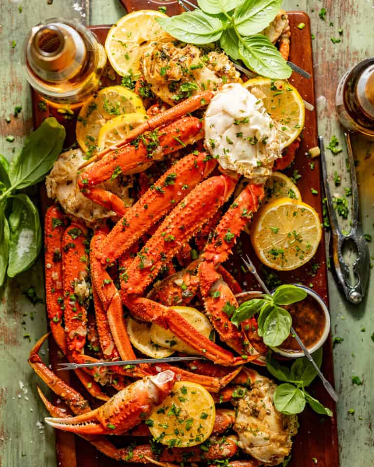 Easy Baked Crab Legs with Garlic Butter Sauce (with video) - Britney ...