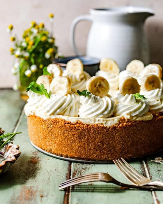 Banana Cream Pie with Brown Butter Graham Cracker Crust - Britney ...